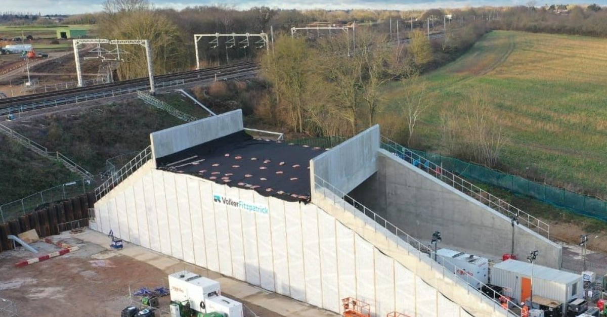 VolkerFitzpatrick Celebrates Milestone at SEGRO Logistics Park Radlett ...