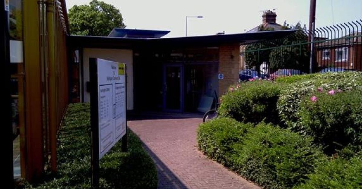 Refurbishment of Oak Farm and Harlington Libraries | VolkerFitzpatrick