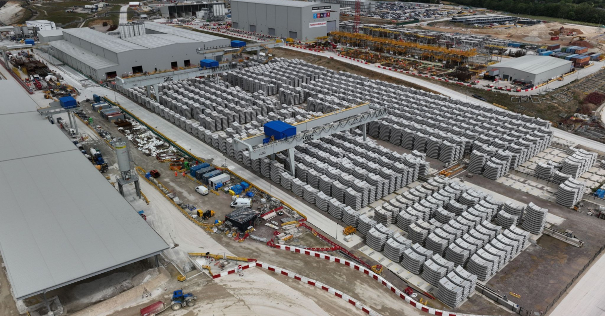 Align JV reach milestone with the casting of the final segment for new ...